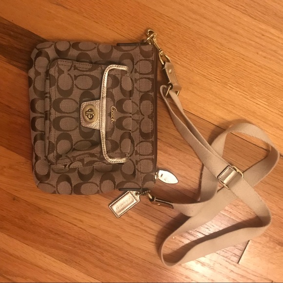 Coach | Bags | Gently Used Coach Logo Purse | Poshmark